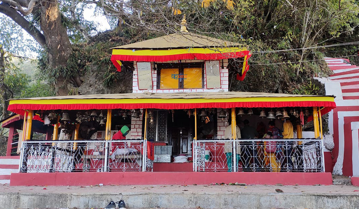 डिग्रे मन्दिरमा १ हजार ६१ बोकाको बलि, टाउका बिक्रिबाट साढे ६ लाख रकम ...